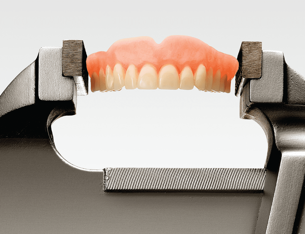 Denture Base Materials: Discover now! | Dentsply Sirona MENA