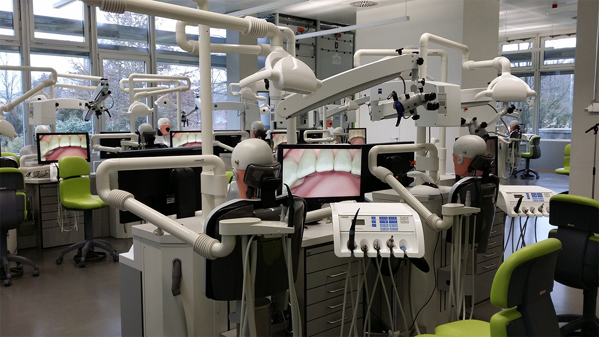 alphadidact Digital: Multimedia Collaboration | Dentsply Sirona MENA