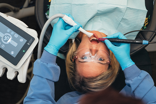 Cavitron 300 Ultrasonic Scaling System | Dentsply Sirona